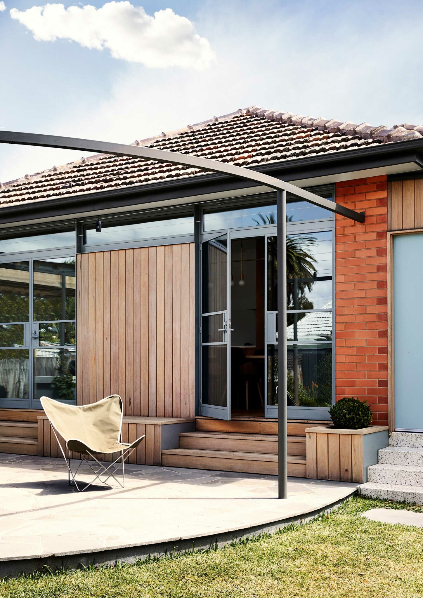 Meow House | Maike Design | Updated 1960s family home